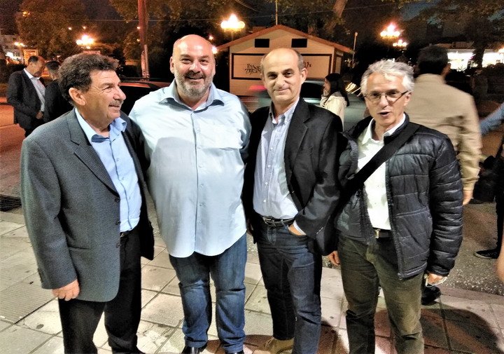Ευχές για την γιορτή του δέχθηκε στο εκλογικό του κέντρο ο Κώστας ...