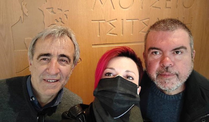 Στο μουσείο Τσιτσάνη ο γνωστός σολίστας του μπουζουκιού Νίκος ...