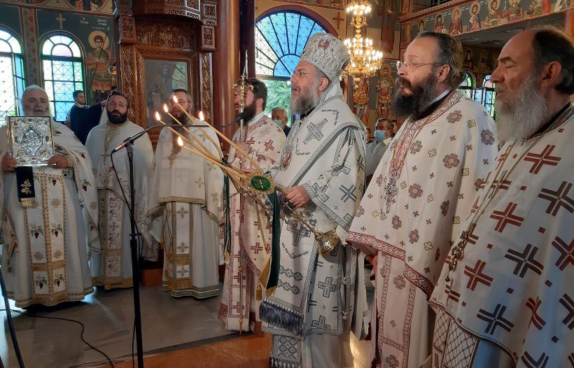 Ο Εσπερινός της εορτής του Αγίου Κοσμά του Αιτωλού στον ομώνυμο Ιερό ...