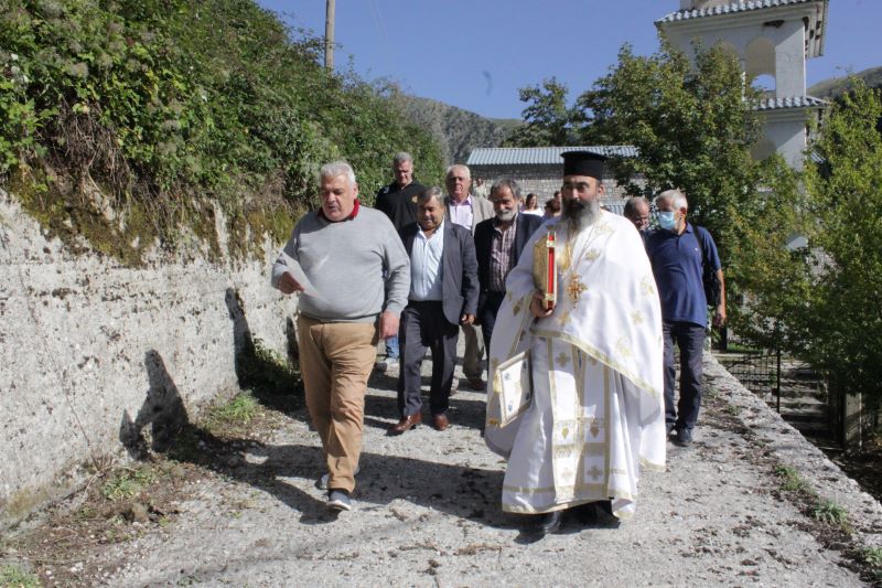 Στην Δέση ο δήμαρχος Πύλης Κων/νος Μαράβας - trikalaIN