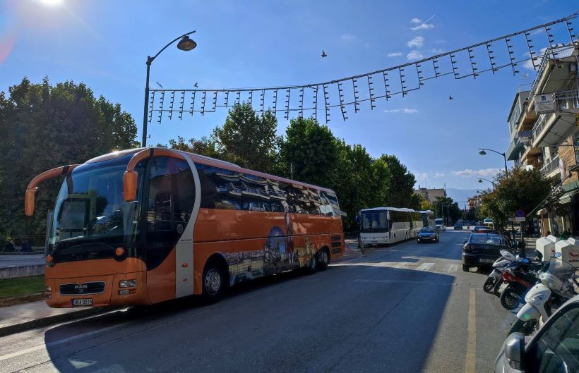 «Στόλος» τουριστικών λεωφορείων στα Τρίκαλα-Νο 1 προορισμός και το ...