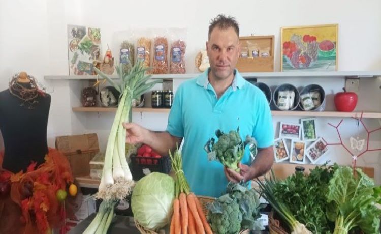 Το είδαμε κι αυτό… Τούρτα λαχανικών από τον fresh baxes! - trikalaIN