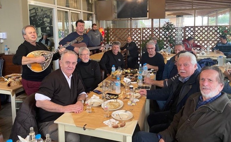 Με…τσίπουρα και ζεϊμπέκικα θα αναστήσουν ξανά το ΠΑΣΟΚ (του Ανδρέα ...