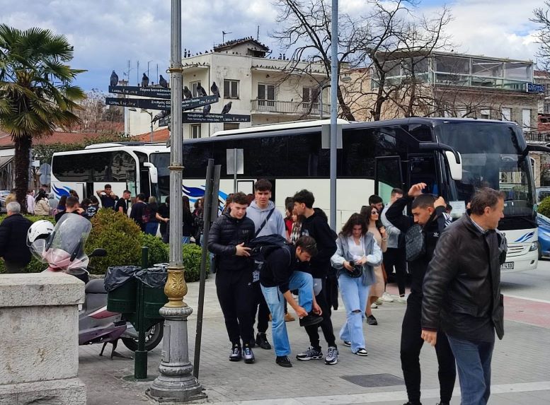 Στους δημοφιλέστερους προορισμούς των σχολικών εκδρομών τα Τρίκαλα ...
