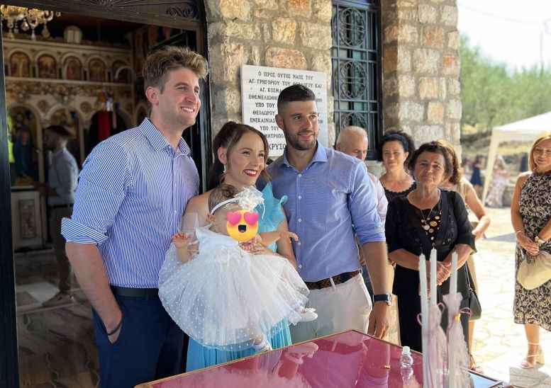Υπέροχη βάφτιση στη Καλαμάτα με έντονο Τρικαλινό χρώμα - trikalaIN