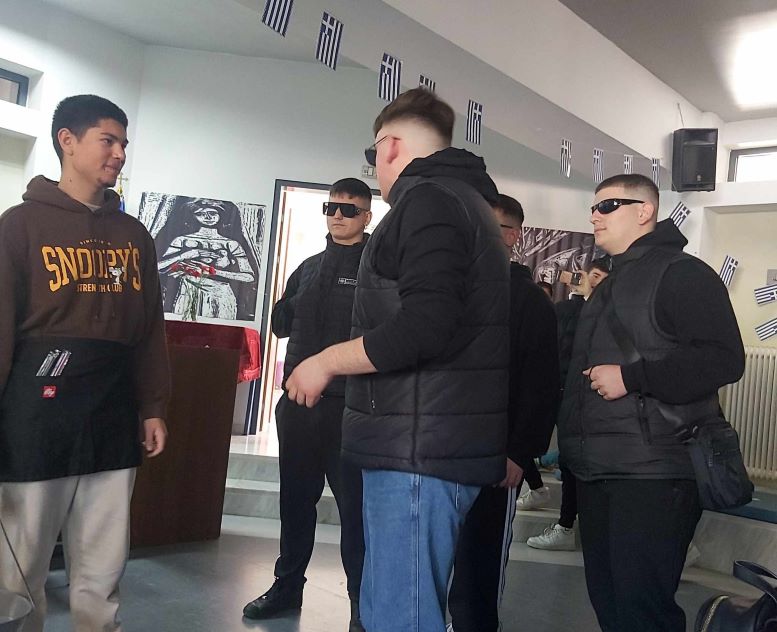 Η Γιορτή στο 8ο ΓΕΛ Τρικάλων για τα 50 χρόνια από την εξέγερση του ...