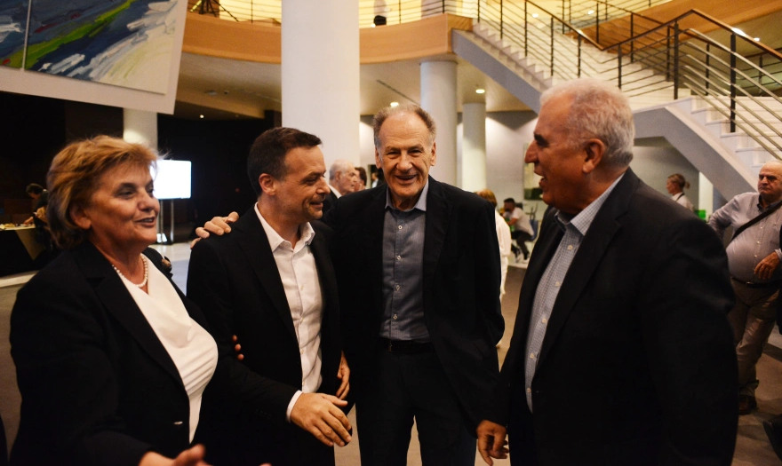 Εκδήλωση για τον Σημίτη: Σούλα με Δούκα, Λαλιώτη και Ρέππα «ανασταίνουν ...