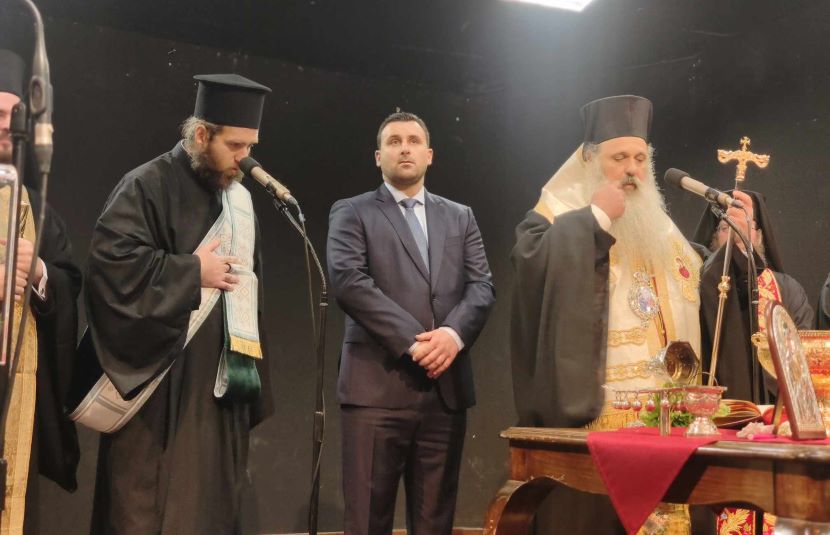 Αβραμόπουλος στη τελετή ορκωμοσίας της νέας Δημ. Αρχής Μετεώρων ...