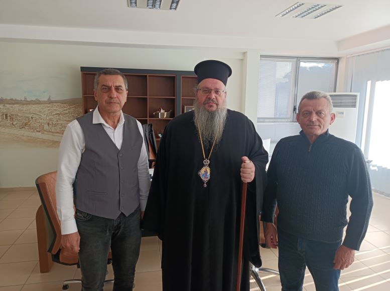 Με τον Σεβ. Μητροπολίτη Λαρίσης και Τυρνάβου ο Περιφερειάρχης - trikalaIN