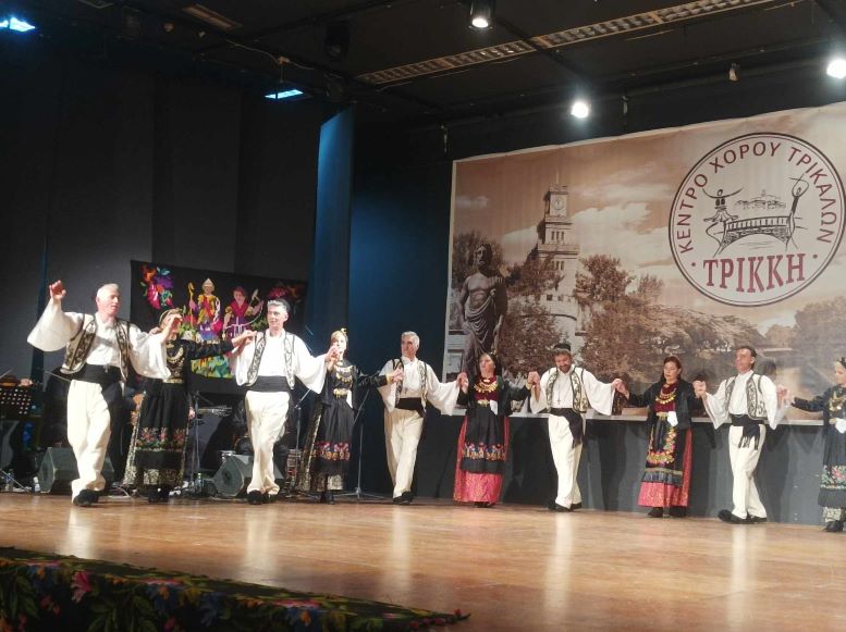 «Μια φορά και ένα καιρό… ο κοντο-Γιώργος.. » με χορούς και τραγούδια ...