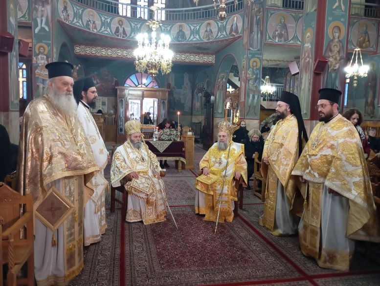 Η Αρχιερατική Θεία Λειτουργία στον Ιερό Ναό του Αγίου Νικολάου εκ ...